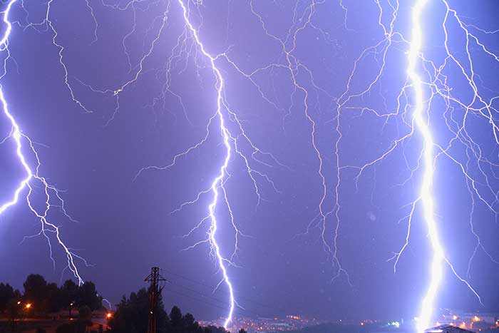 Investigadores de la UPC participan en una misión espacial para ...