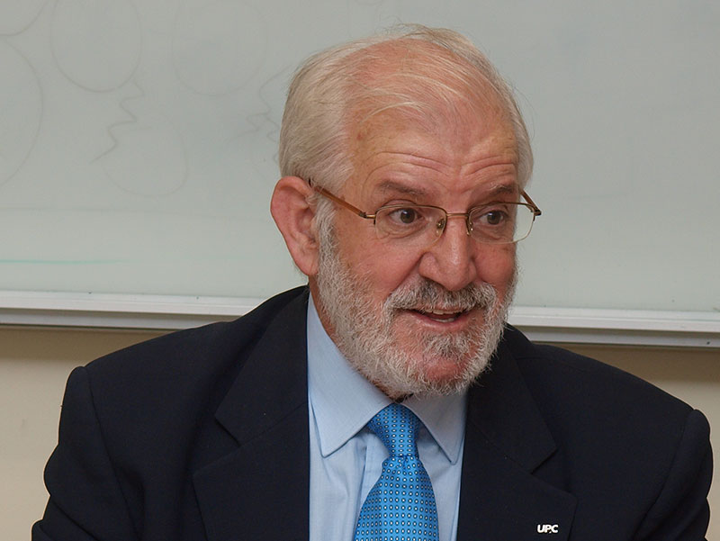 La UPC lamenta la muerte del catedrático Benjamín Suárez - UPC ...